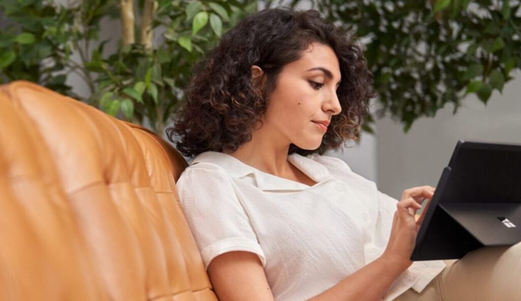 5 cách ứng dụng Microsoft Viva giúp doanh nghiệp tiết kiệm thời gian và ...