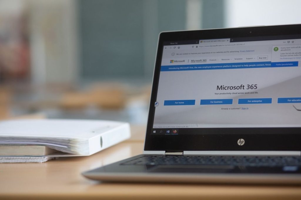 4 thông tin doanh nghiệp cần biết về Microsoft 365 F3 - Microsoft for ...